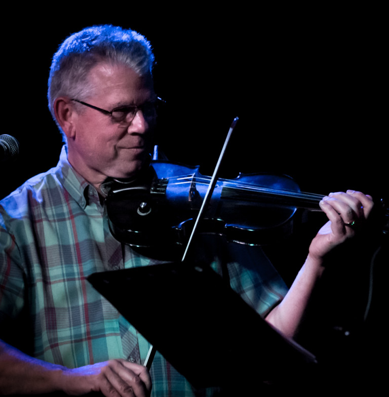 Bios | thefabulousdialtones.com